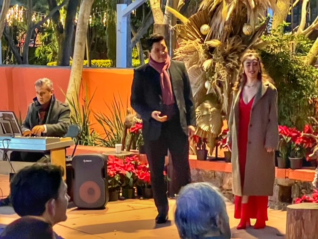 Dusk settles on Parque Juarez, as dulcet strains of ‘Ave Maria’ float ...